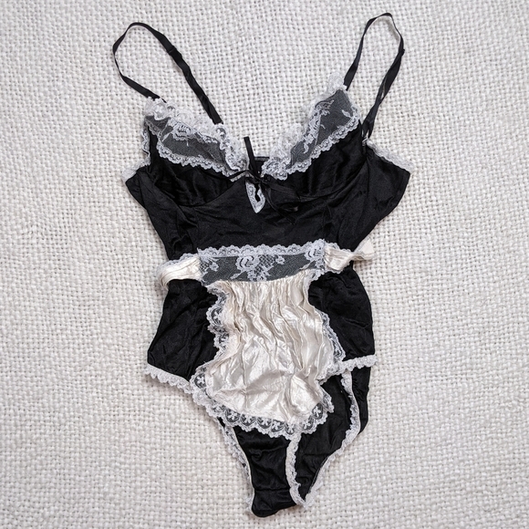 Mellow Mail | Intimates & Sleepwear | Vintage 8s Mellow Mail Sexy ...